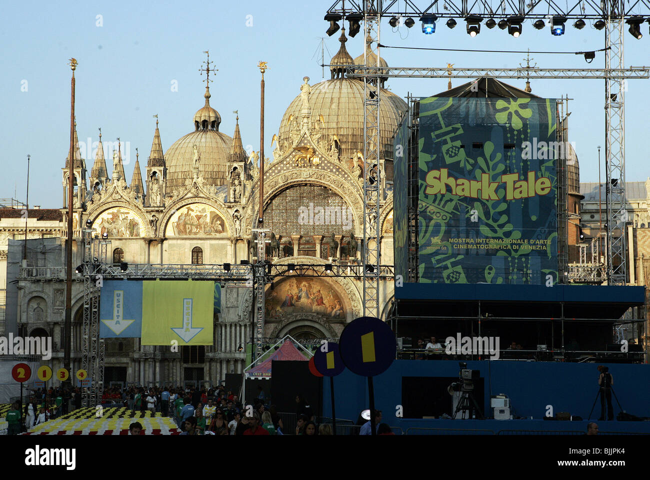 SHARKS TALE WORLD PREMIERE SHARK TALE WORLD PREMIERE 61ST VENICE FILM ...