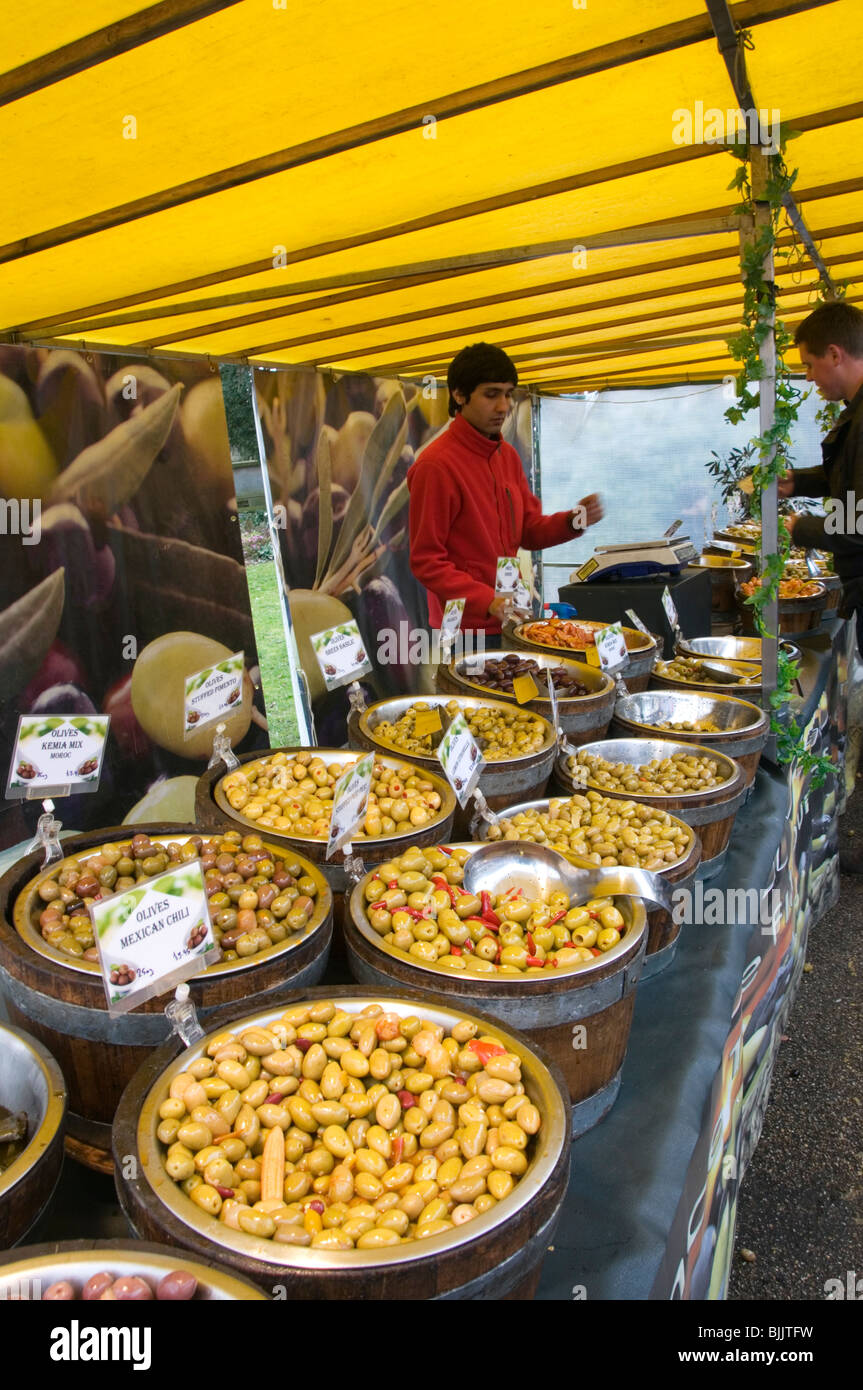 Stall holder selling food in hi-res stock photography and images - Alamy