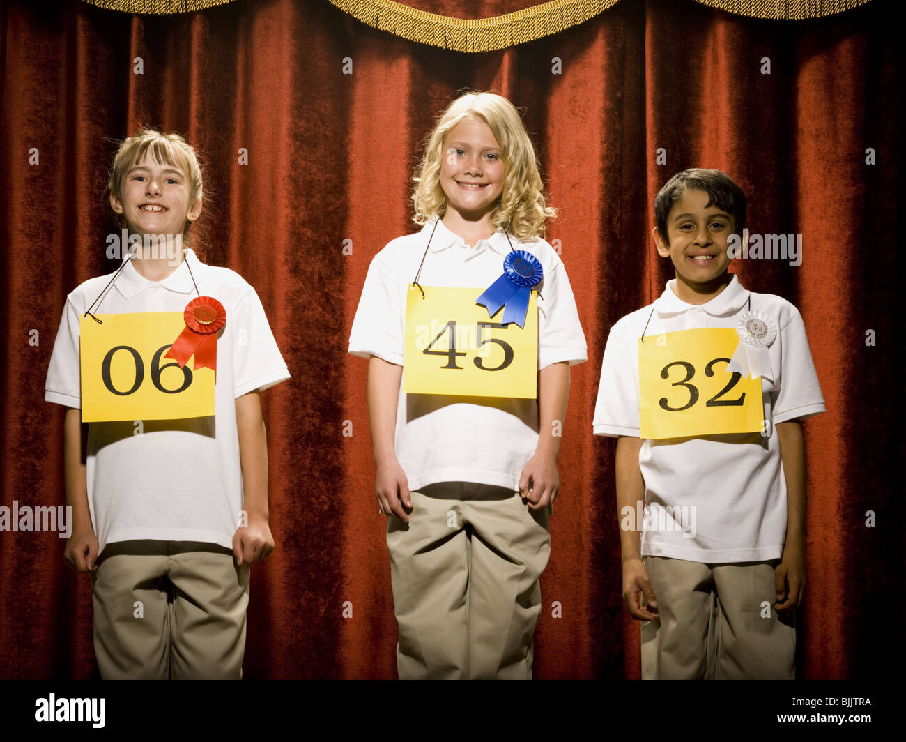 Winners and losers podiums hi-res stock photography and images - Alamy