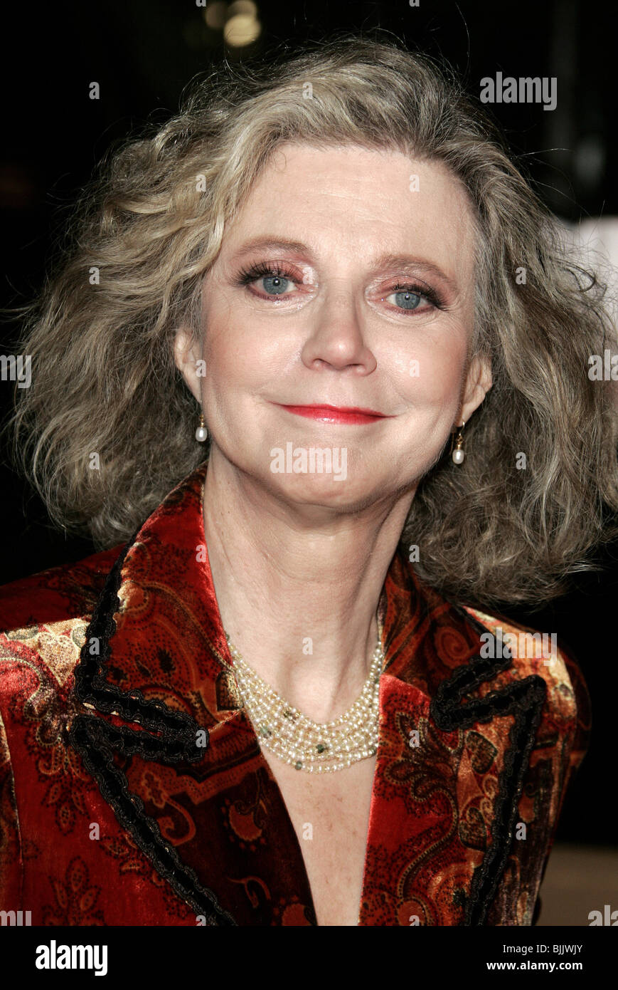 Blythe danner hi-res stock photography and images - Alamy