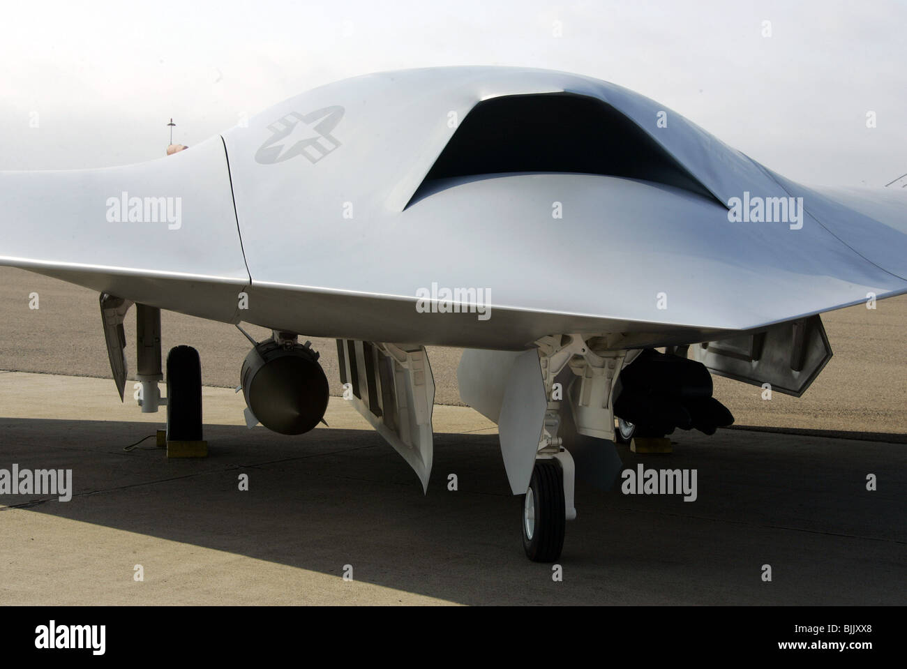 STEALTH PLANE FROM THE FILM STEALTH WORLD PREMIERE NAVEL AIR STATION ...