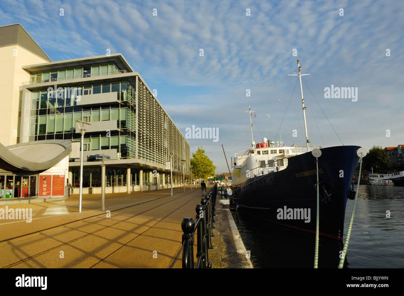Hannover quay hi-res stock photography and images - Alamy