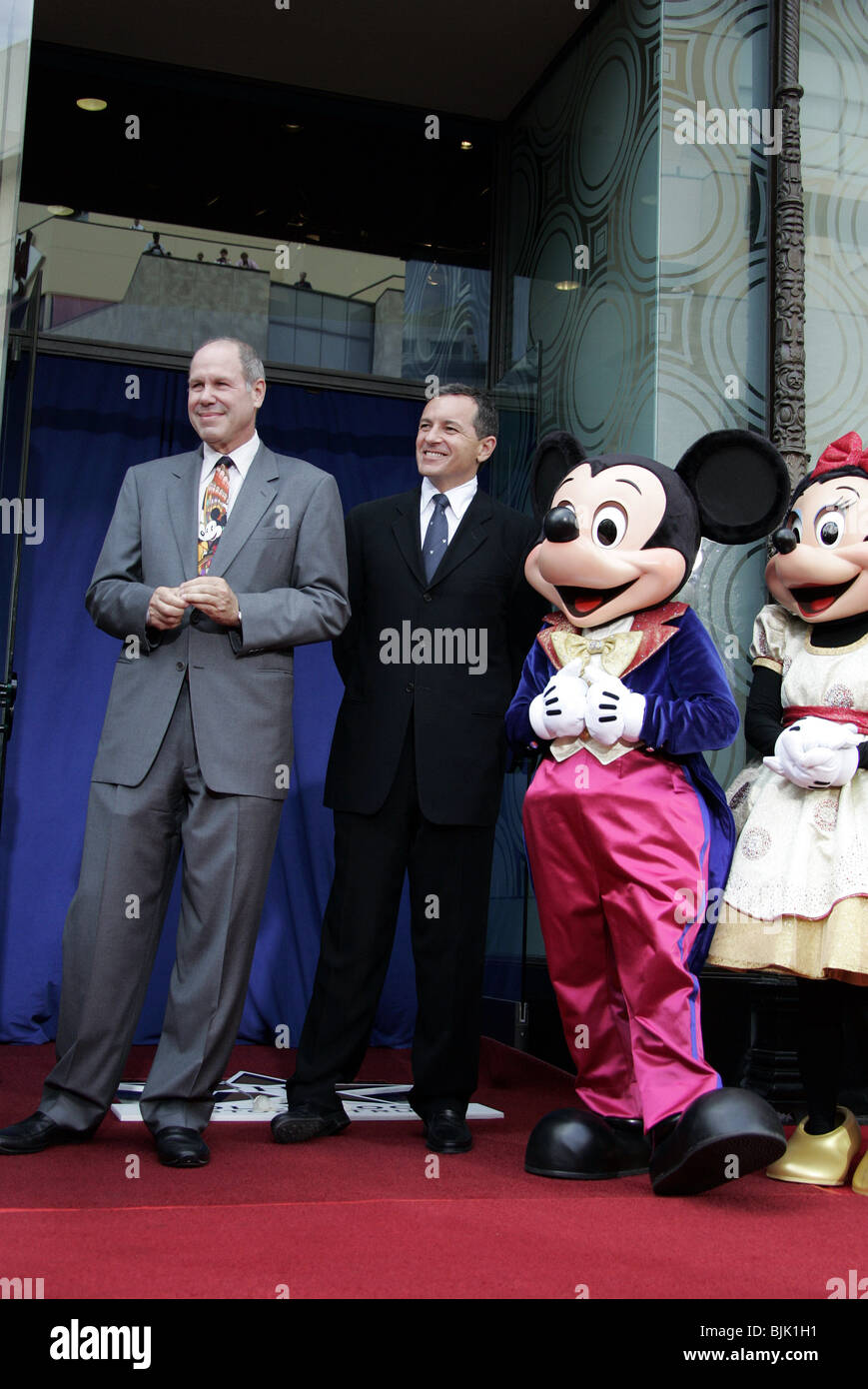 MICHAEL EISNER ROBERT IGER & MICKEY MOUSE DISNEYLAND STAR BY HOLLYWOOD ...