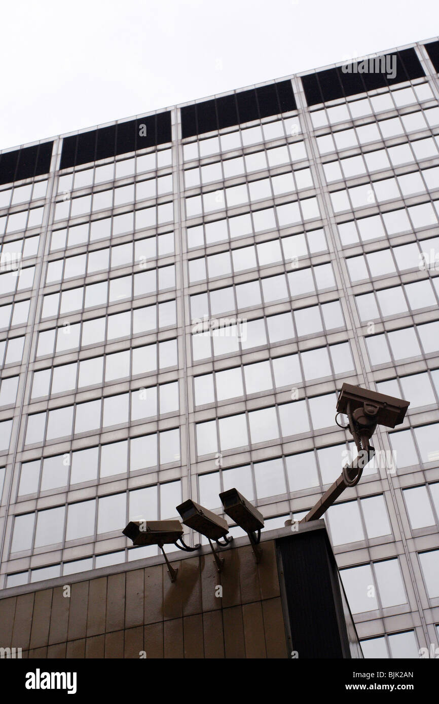 Monitoring vertical hi-res stock photography and images - Alamy