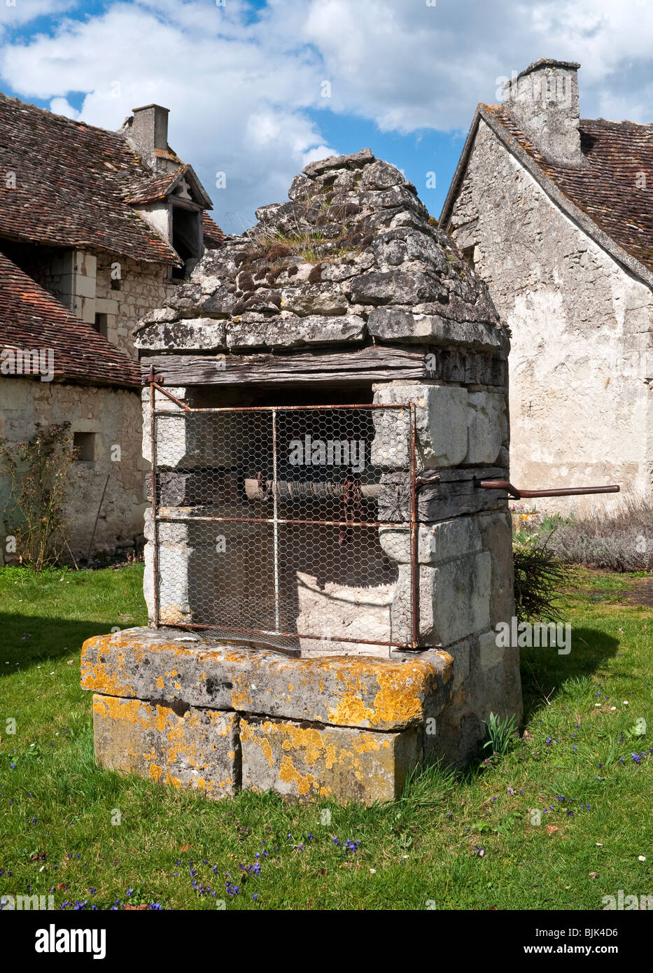 Old stone village hi-res stock photography and images - Alamy