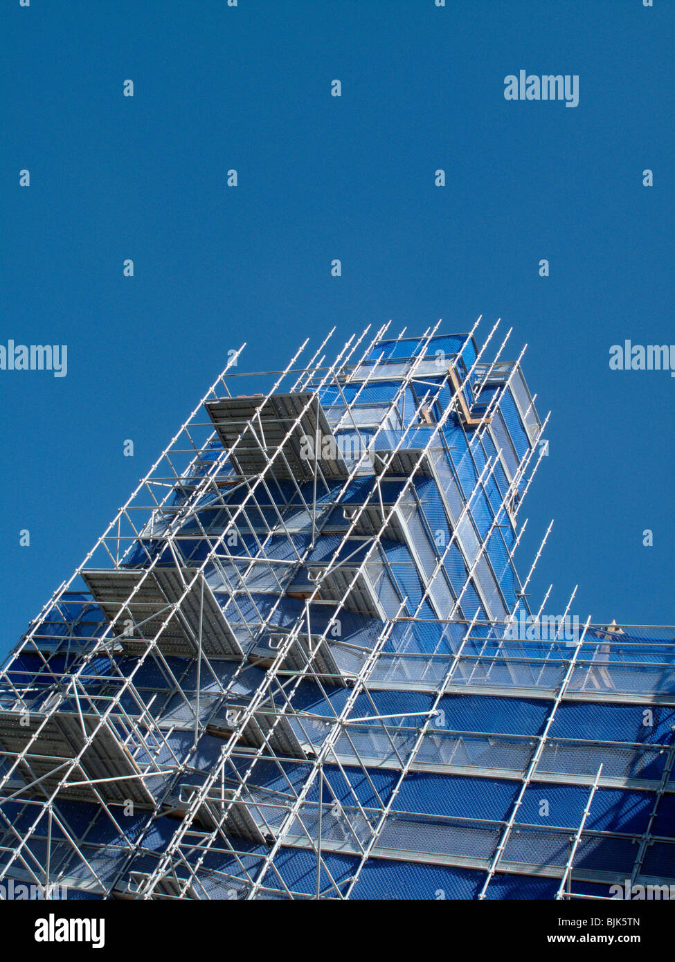 Scaffolding on a building Stock Photo - Alamy