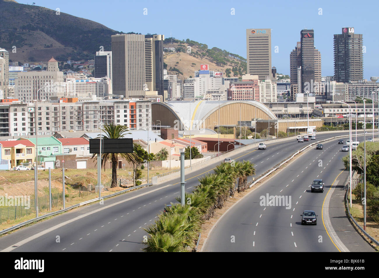 Three Lane Highway Stock Photos & Three Lane Highway Stock Images - Alamy