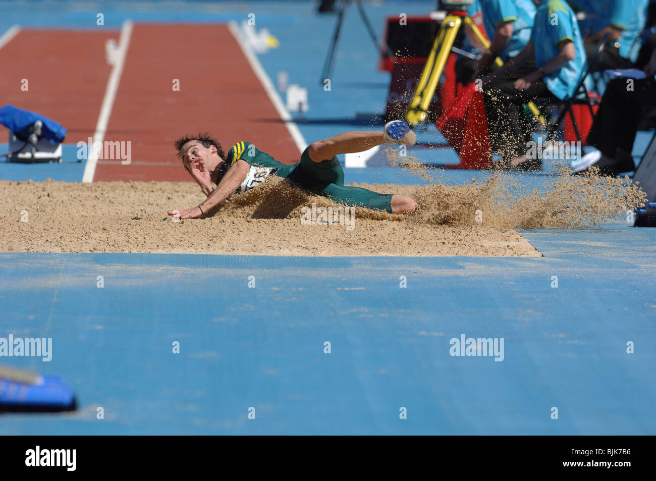 Athletics long jump hi-res stock photography and images - Alamy