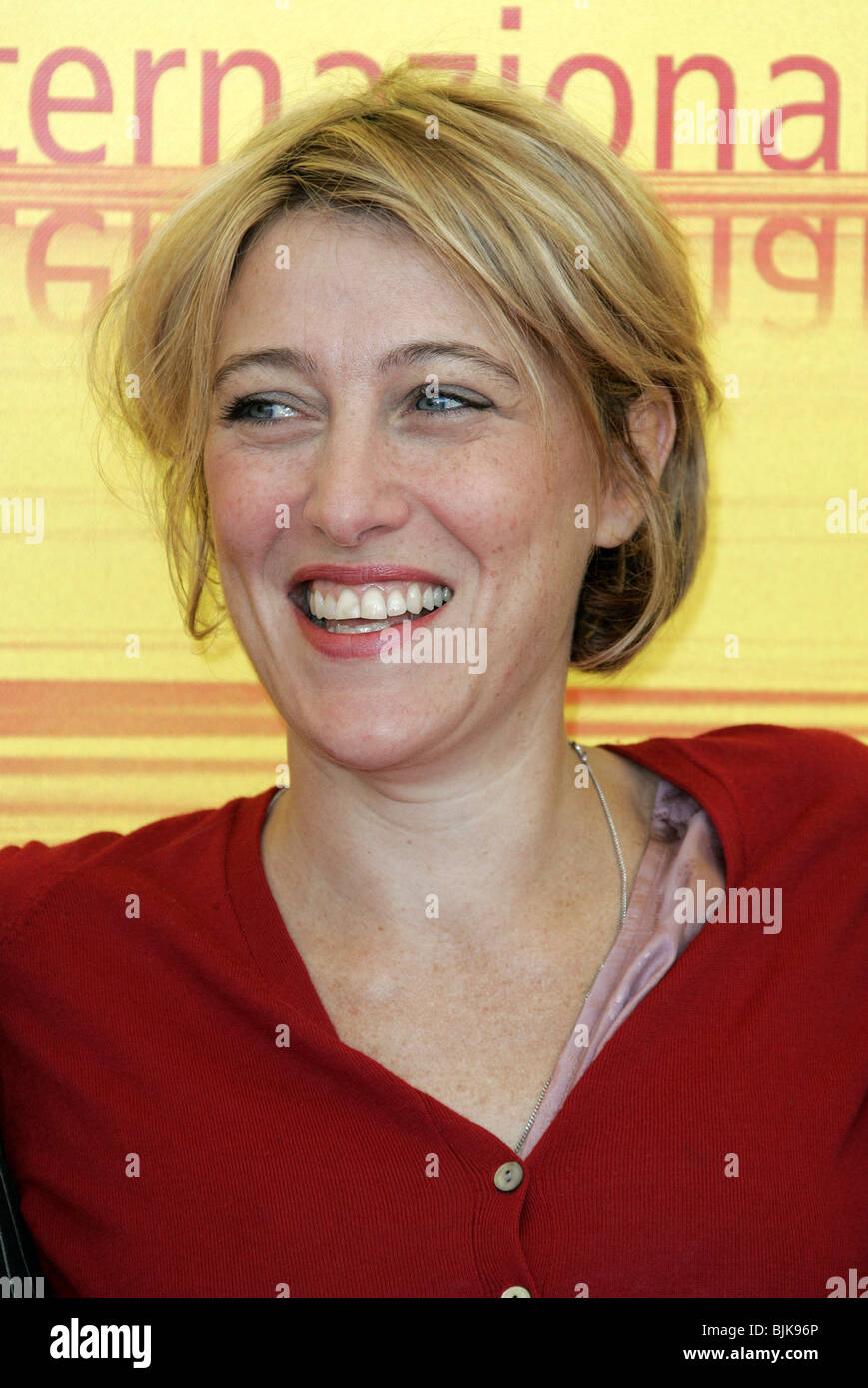 Valeria Bruni Tedeschi (2004 5x2)