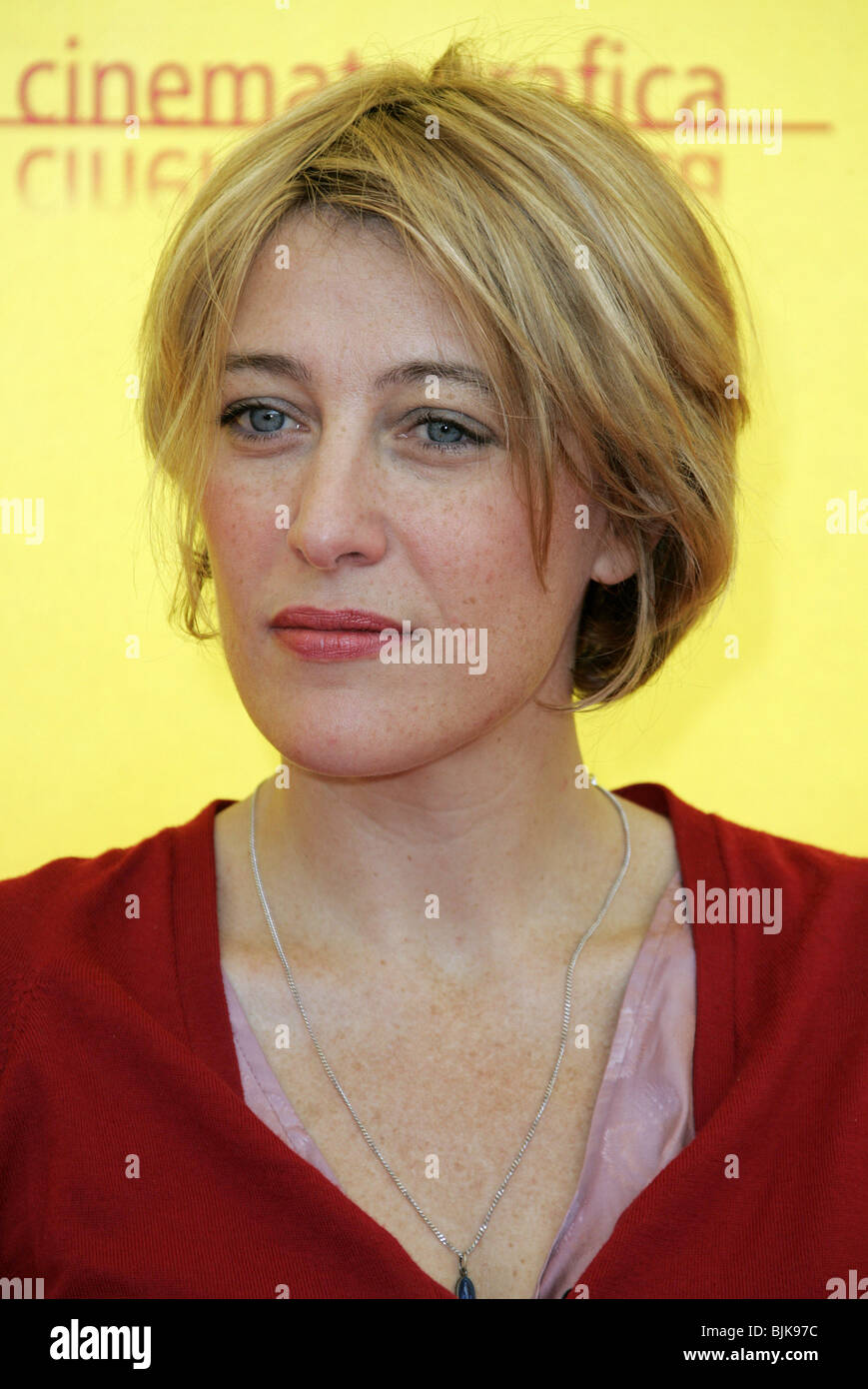 Valeria Bruni Tedeschi (2004 5x2)
