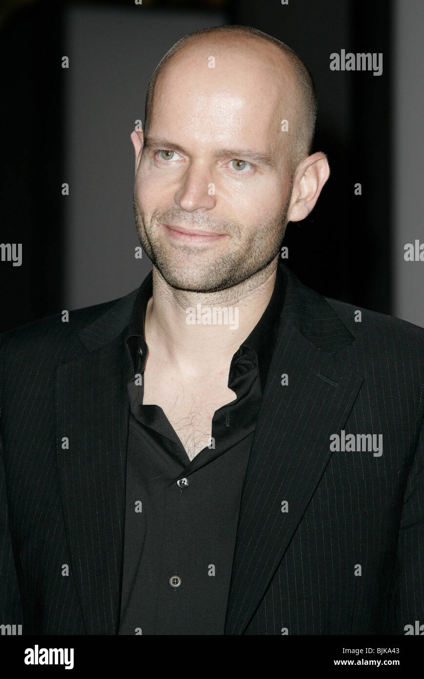 Finding neverland film premiere hi-res stock photography and images - Alamy