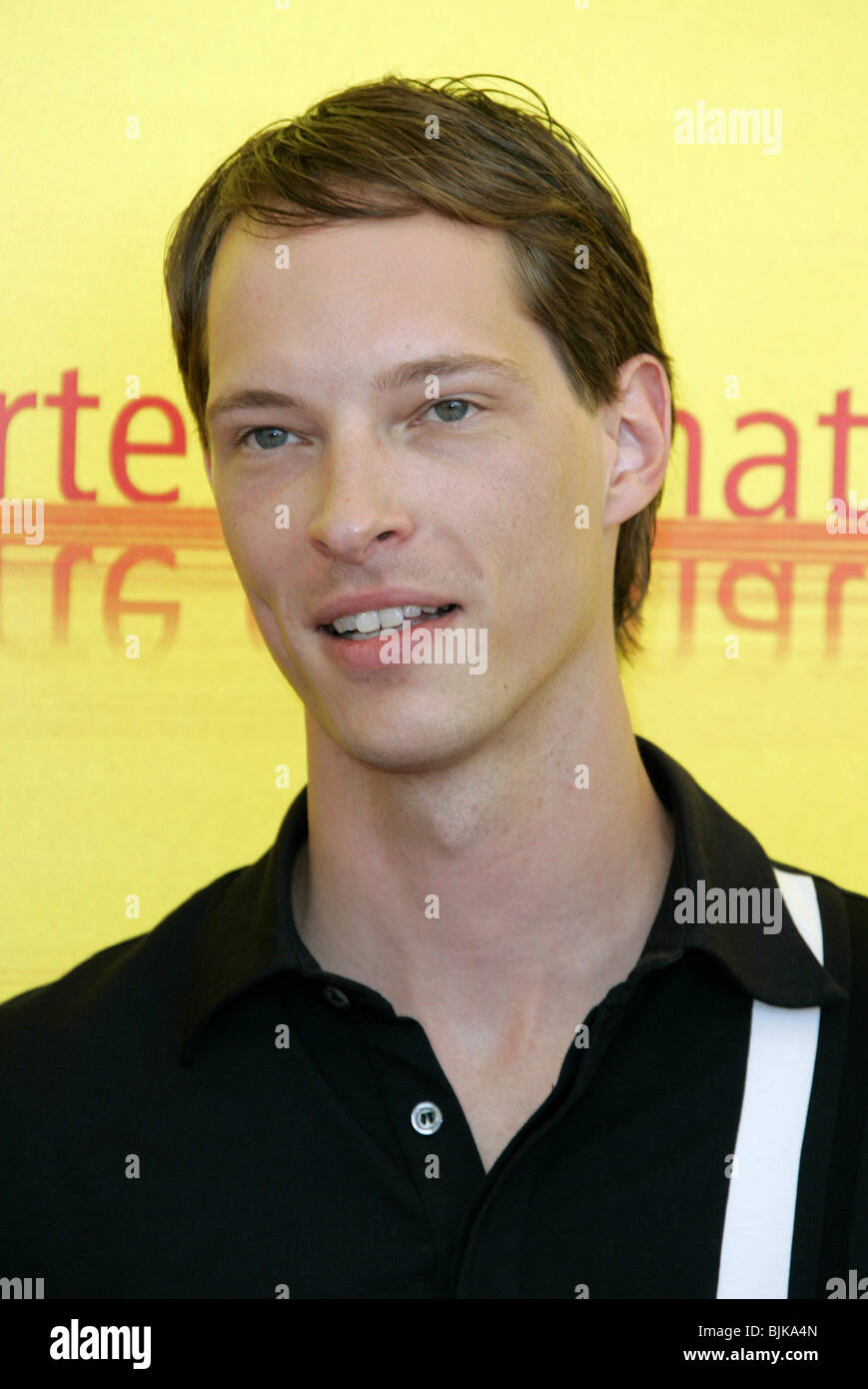 MARTIN WEISS AGNES UND SEINE BRUDER PHOTOC 61ST VENICE FILM FESTIVAL ...