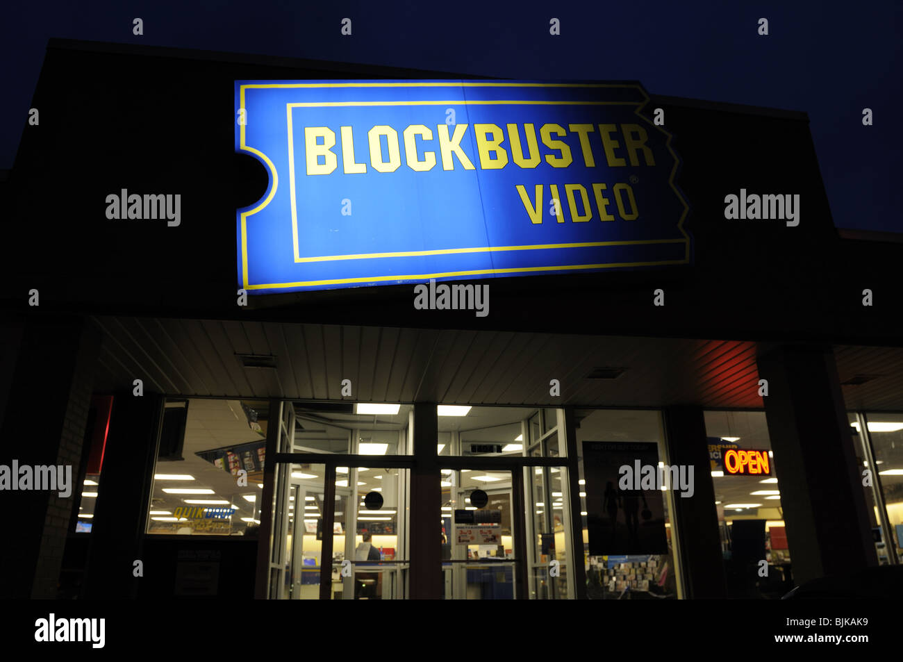 Blockbuster video hi-res stock photography and images - Alamy