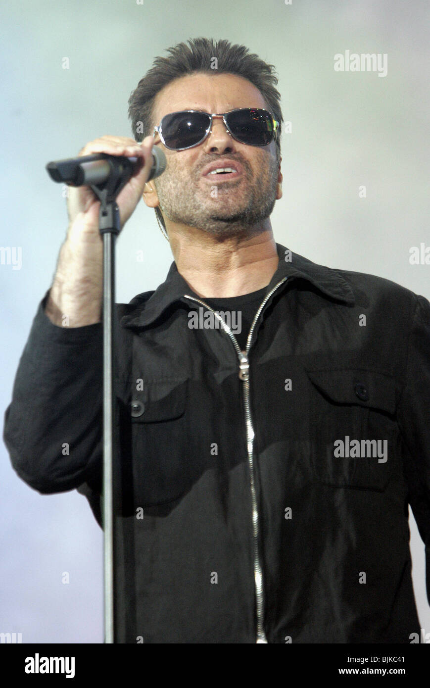 George michael hi-res stock photography and images - Alamy