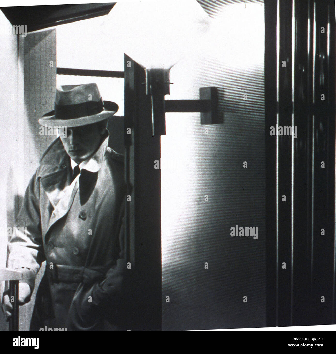 Le samourai film stills hi-res stock photography and images - Alamy