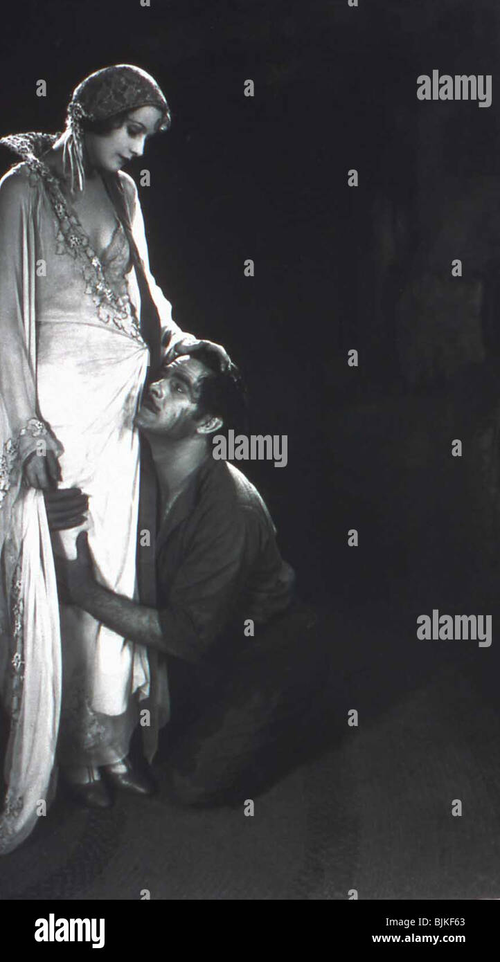 THE TEMPTRESS (1926) GRETA GARBO FRED NIBLO (DIR) 003 Stock Photo - Alamy