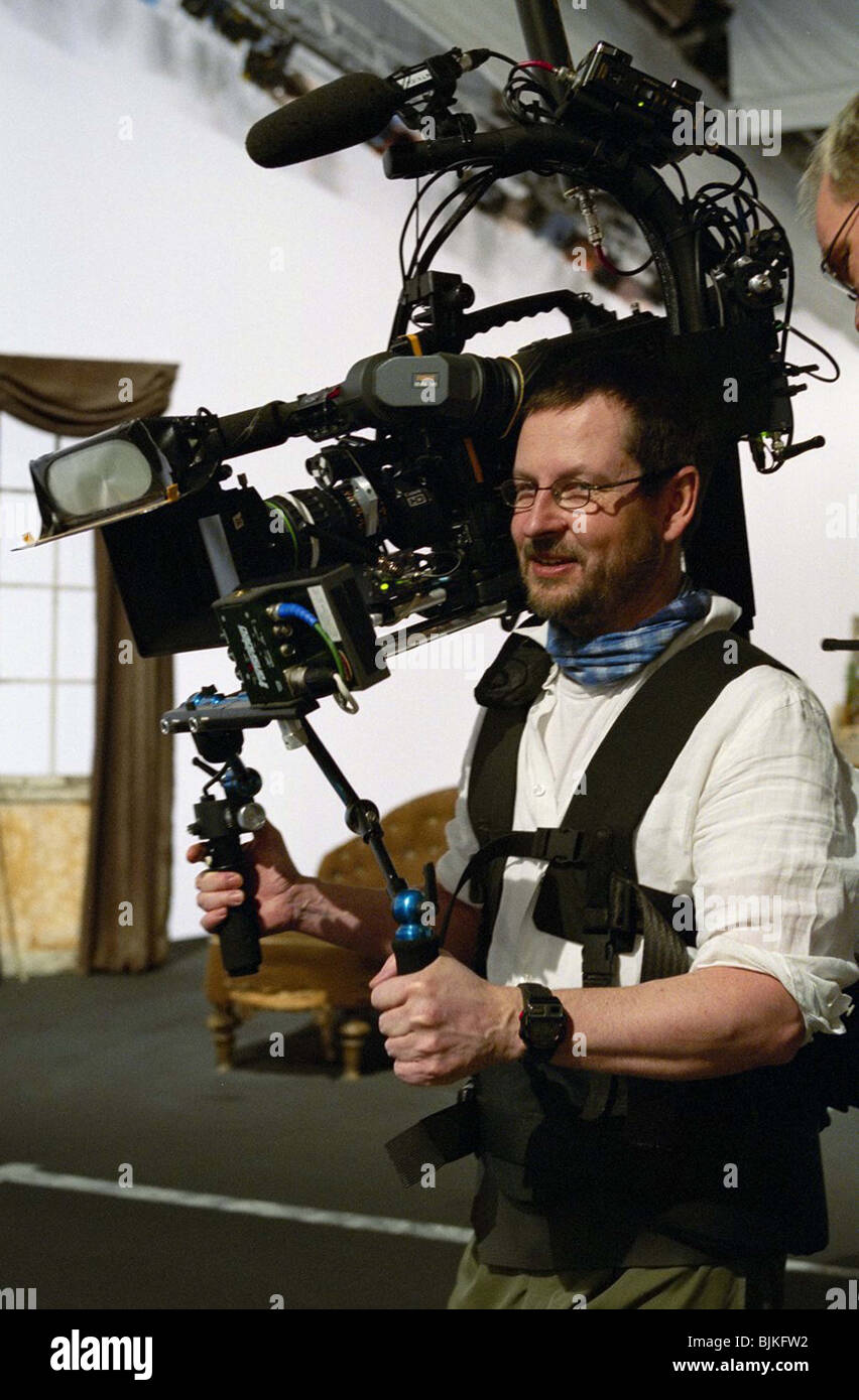 DOGVILLE (2003) LARS VON TRIER (DIR) DOGV 002 Stock Photo - Alamy