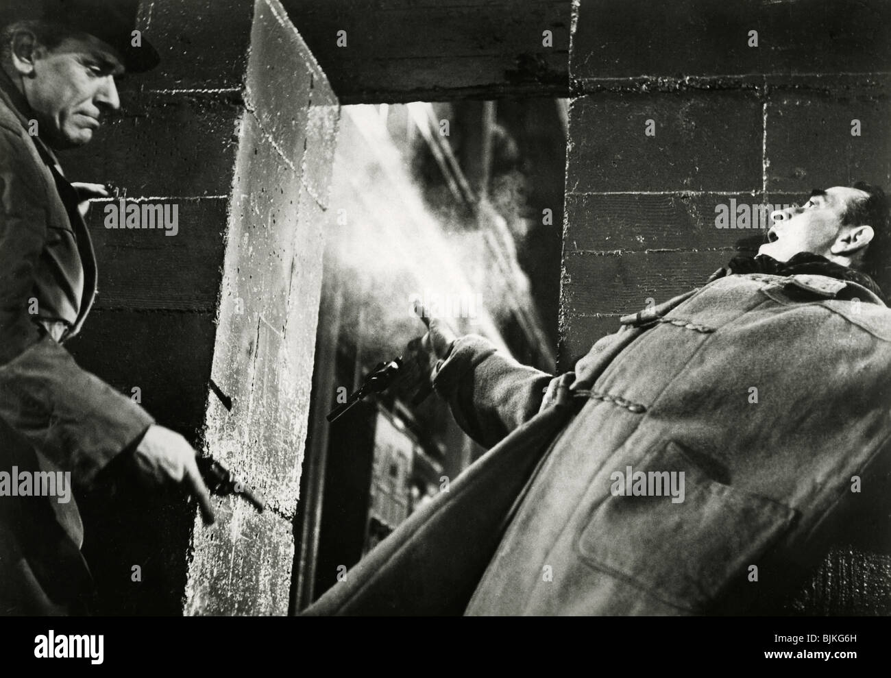 HIGH TREASON (1951) ROY BOULTING (DIR) 002 Stock Photo - Alamy
