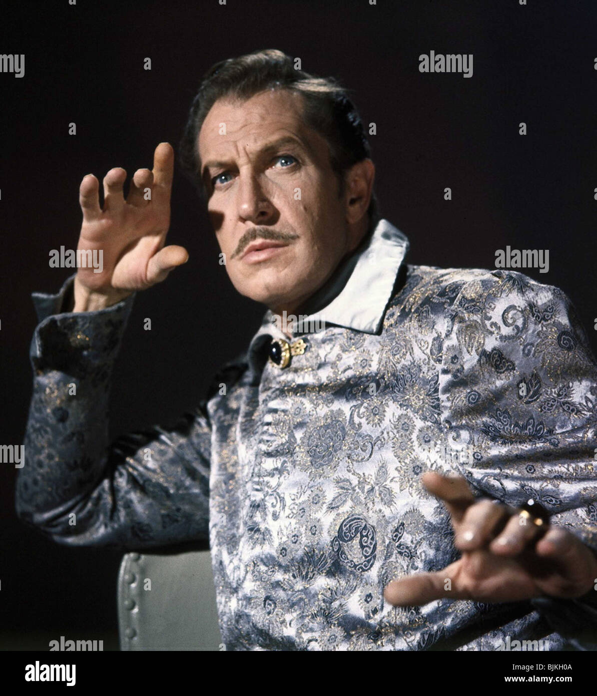 THE RAVEN (1963) VINCENT PRICE, ROGER CORMAN (DIR) 003 Stock Photo - Alamy