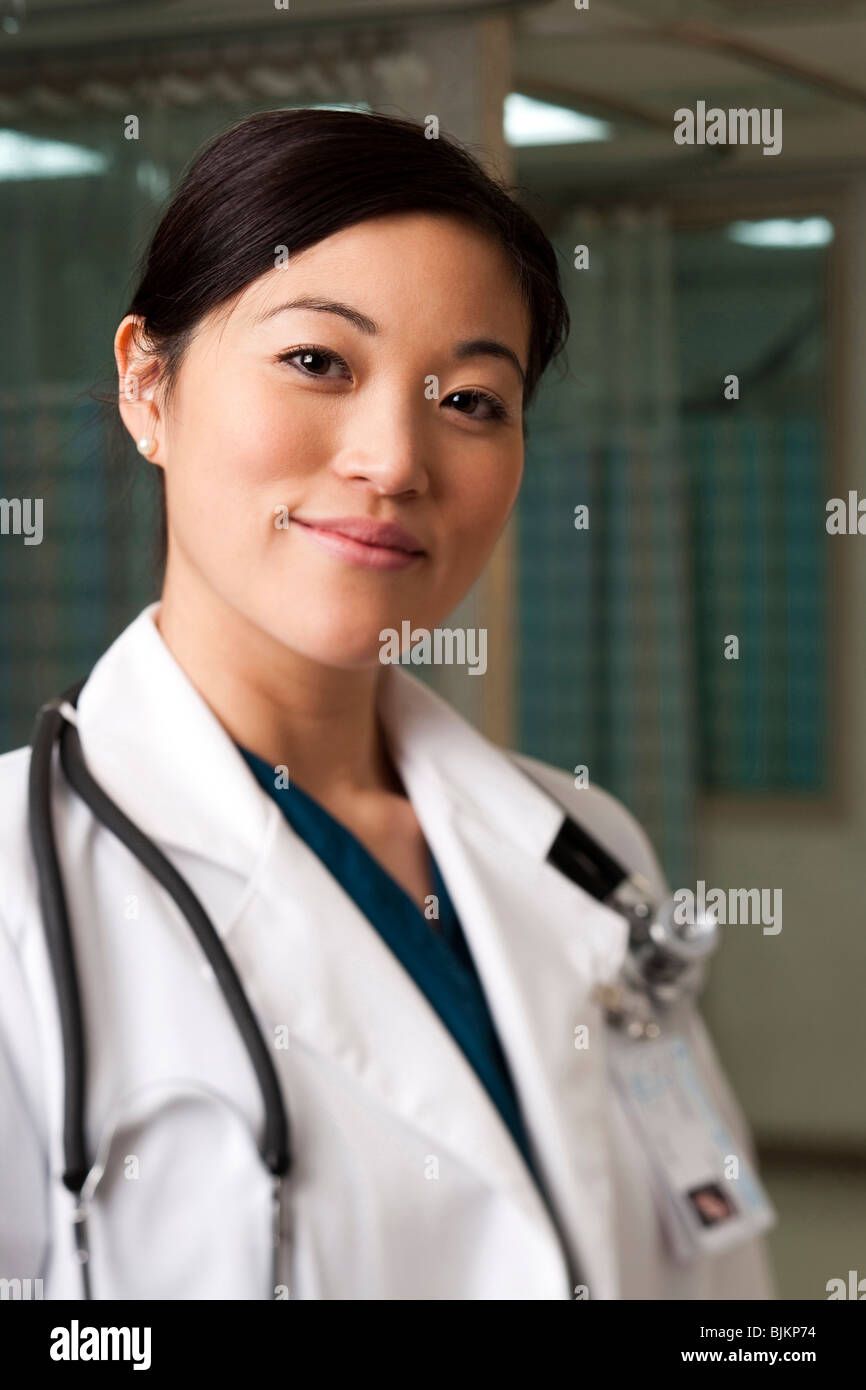Hospital worker posing Stock Photo - Alamy