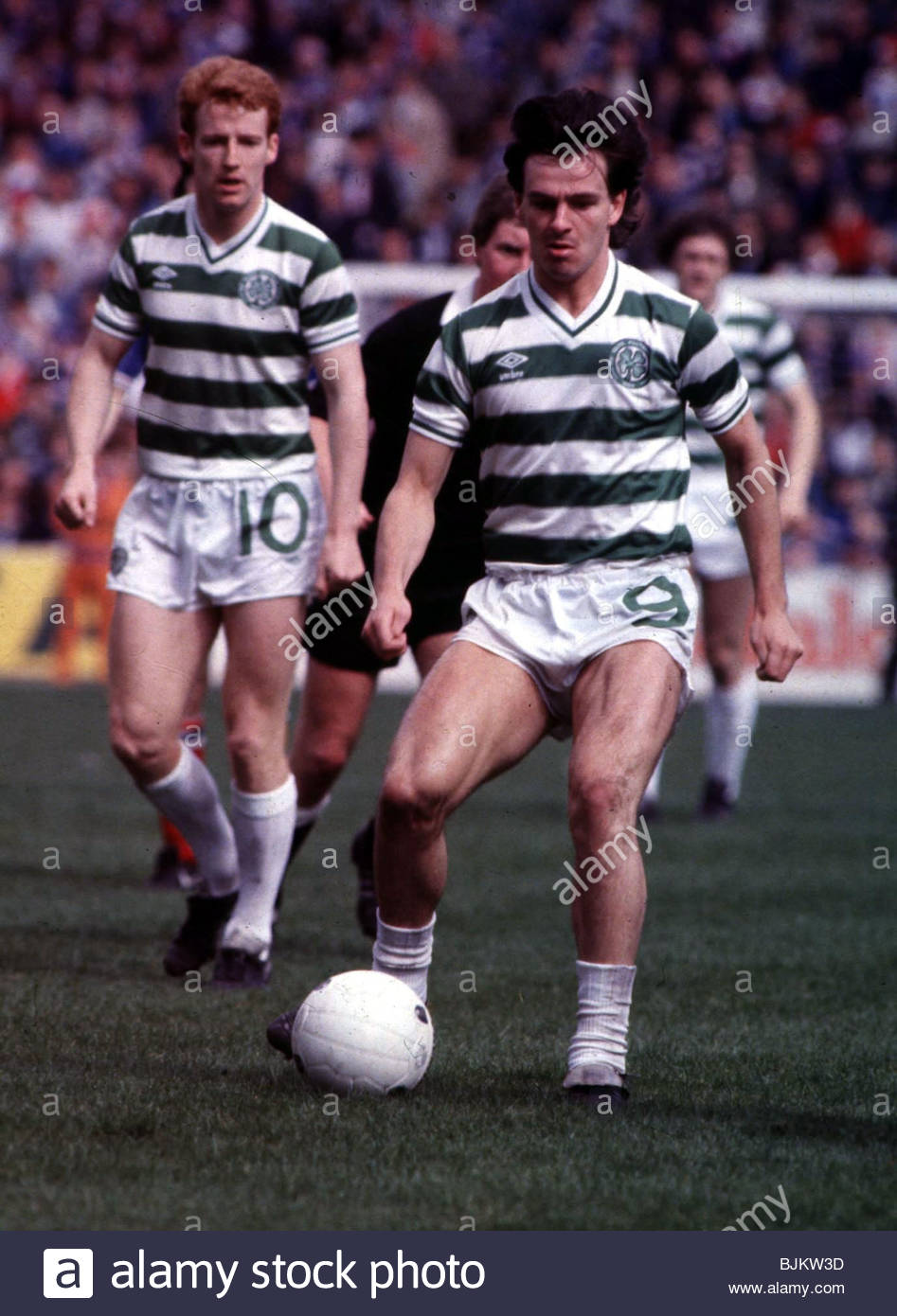 Charlie Nicholas Stock Photos & Charlie Nicholas Stock Images - Alamy