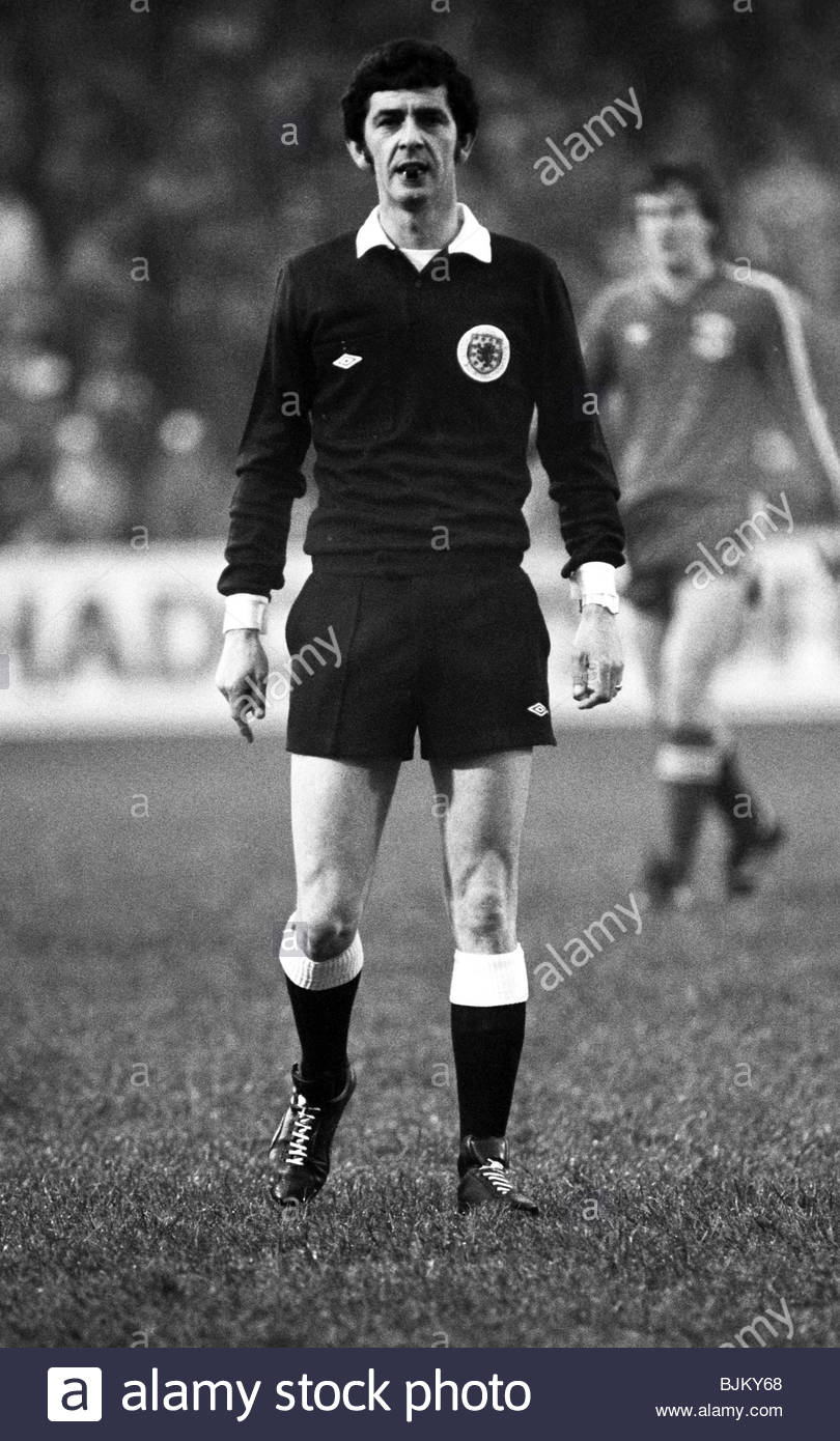 Referee Black and White Stock Photos & Images - Alamy