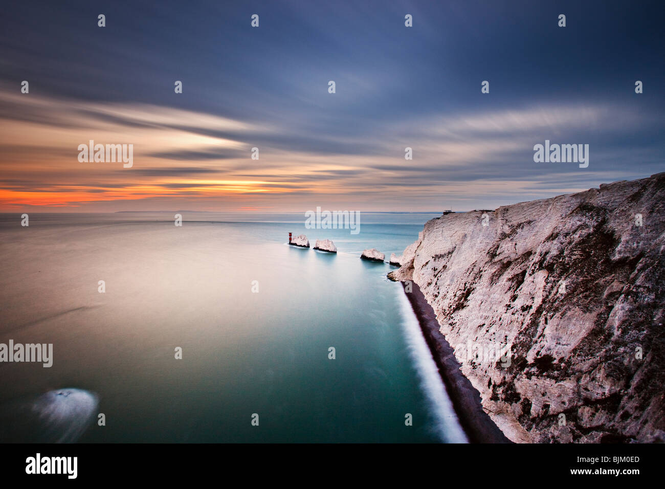 The needles isle of wight sunset hi-res stock photography and images ...