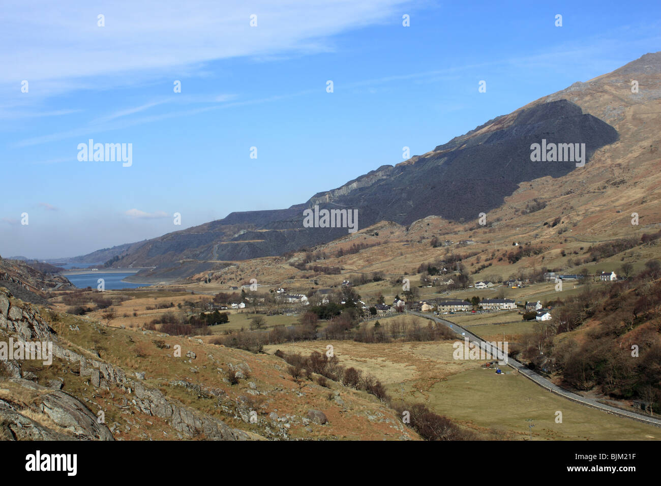 Slate quarry at Nant Peris (Old Llanberis), Llanberis Pass, Snowdonia ...