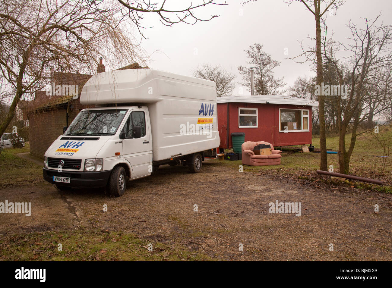 Outside home with possessions hi-res stock photography and images - Alamy