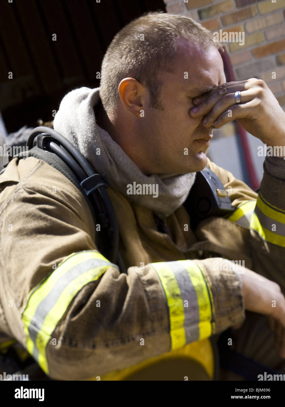 Scratching fire hi-res stock photography and images - Alamy