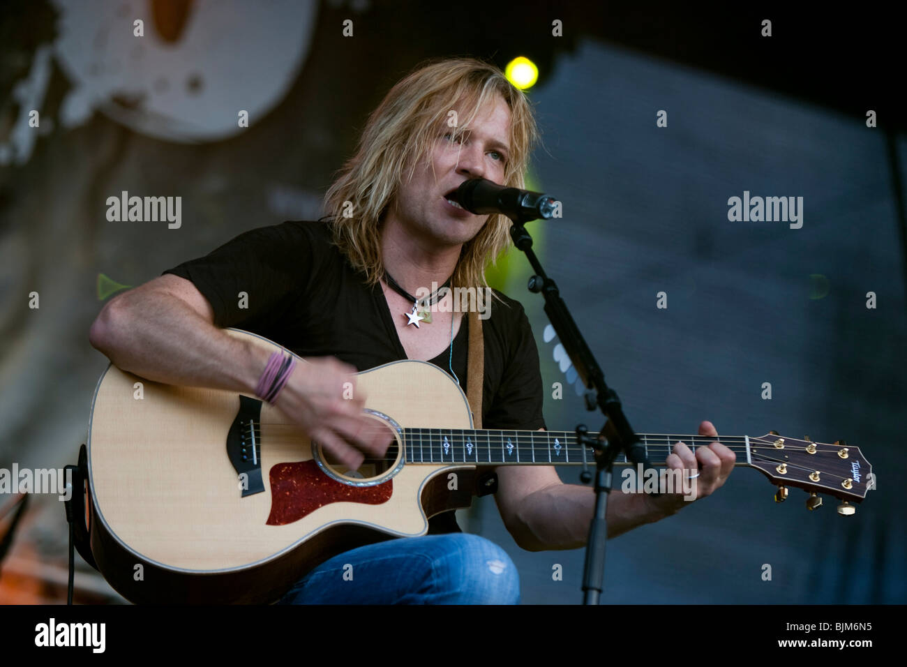 The Swiss Singer and songwriter Ivo live at the Music Plus Open Air in ...