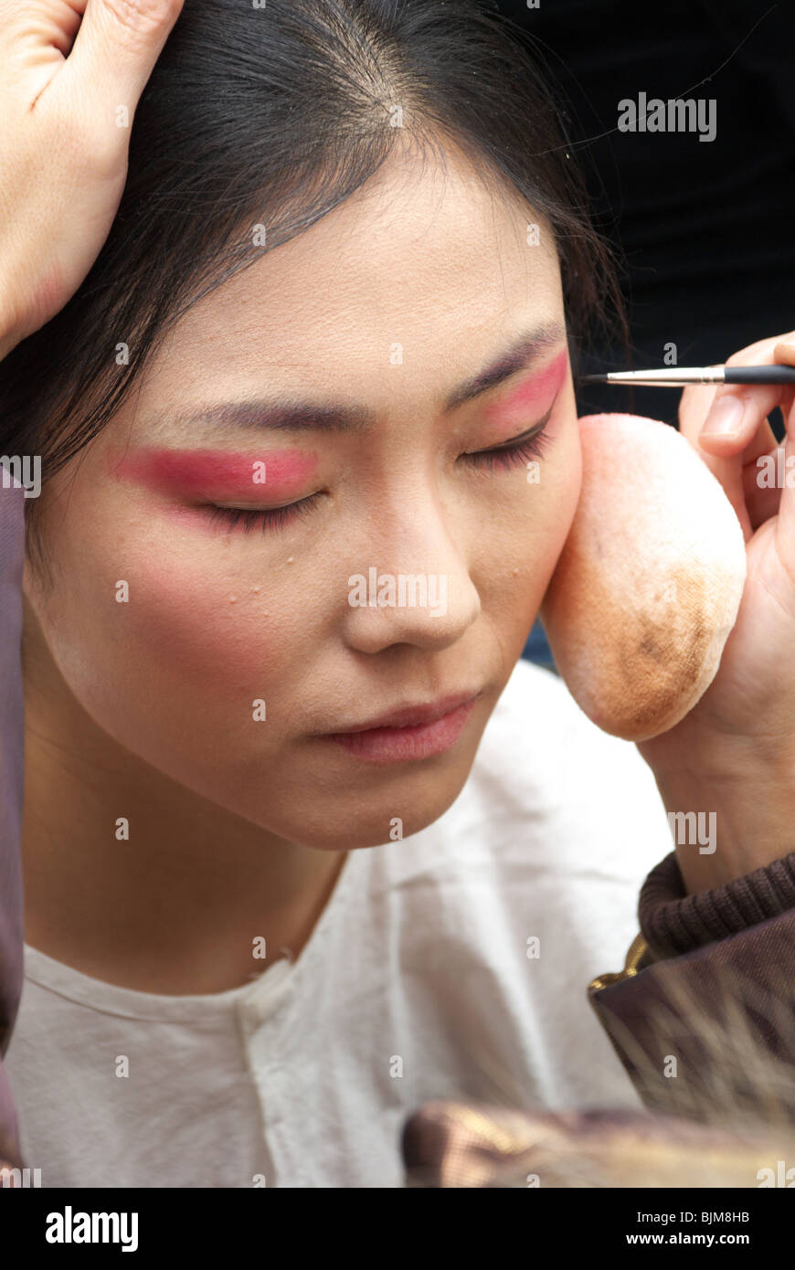Actress makeup hi-res stock photography and images - Alamy