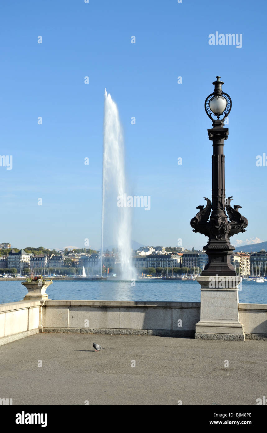 View across Lake Geneva towards Mont Blanc and the Alps Stock Photo - Alamy