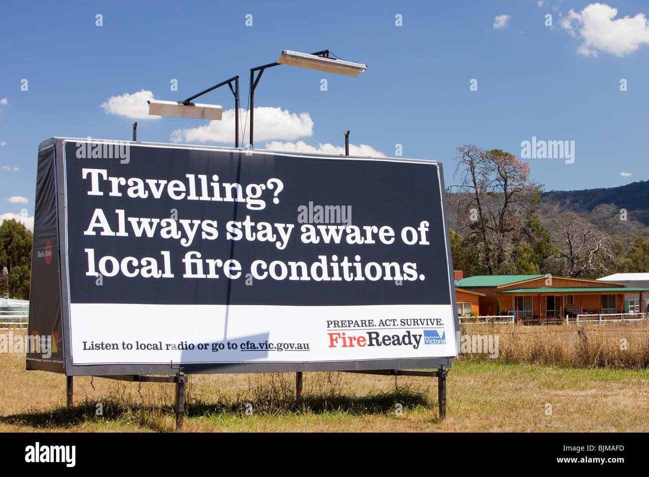A fire warning signin Victoria, Australia Stock Photo - Alamy