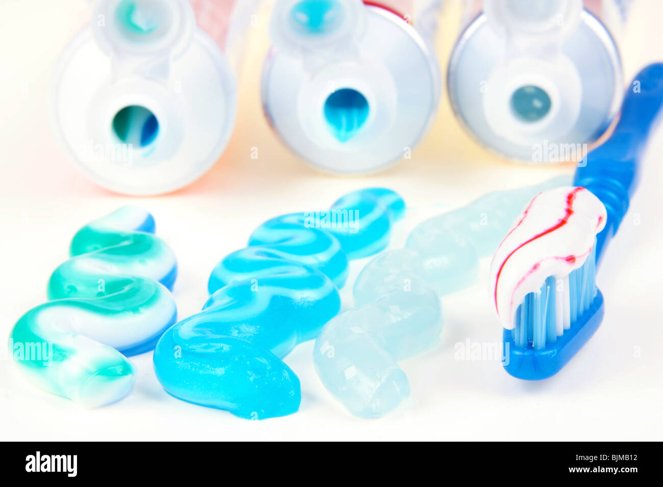 Striped toothpaste and tube hi-res stock photography and images - Alamy