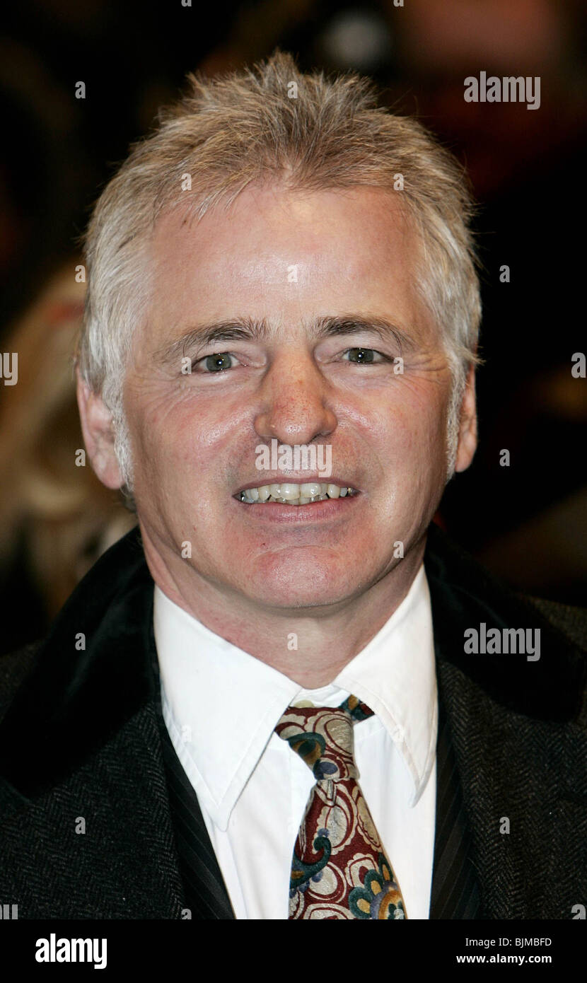 SIMON MOSELEY UK FILM PREMIERE OF SLEUTH THE ODEON WEST END LEICESTER ...