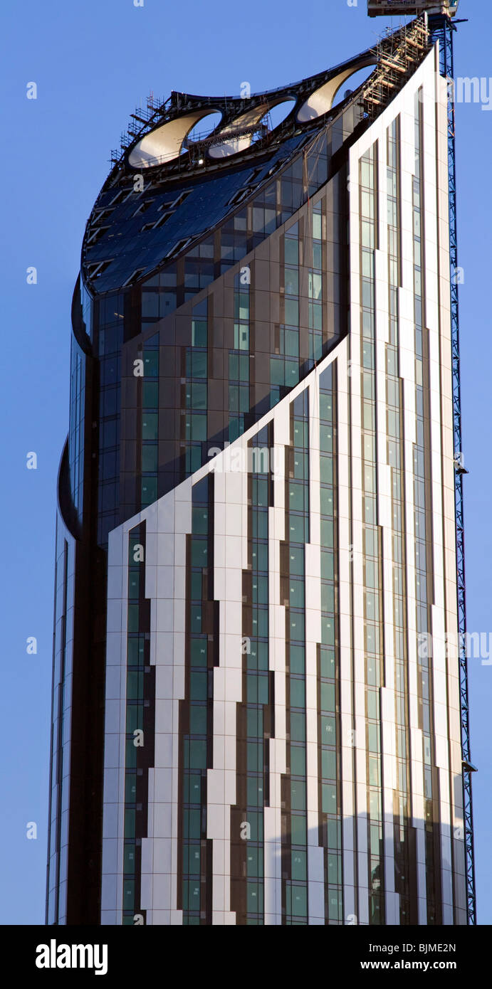 London Residential Tower High Resolution Stock Photography and Images ...