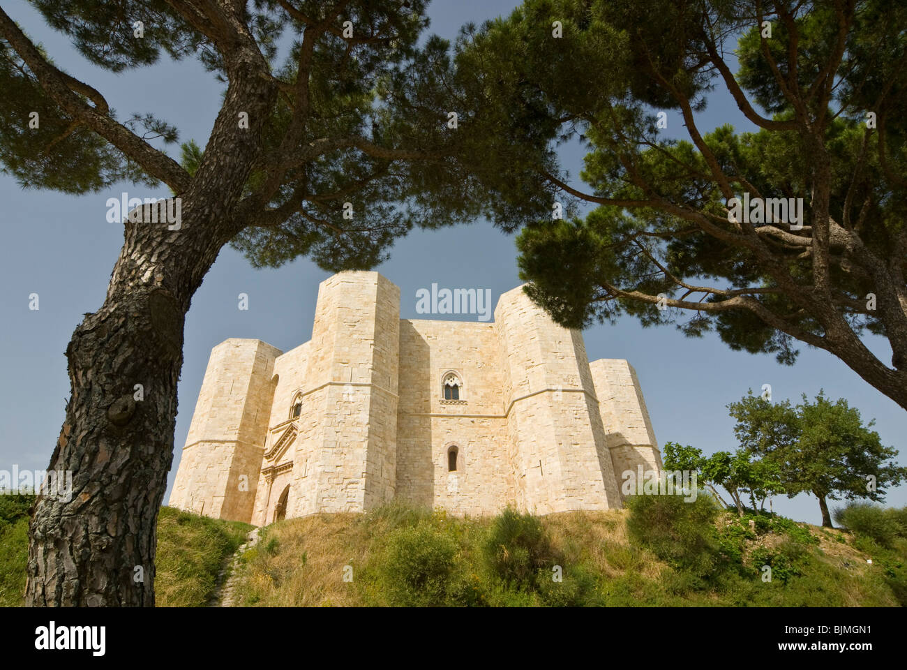 Italien, Apulien, Castel del Monte | Italy, Apulia, Castel del Monte ...
