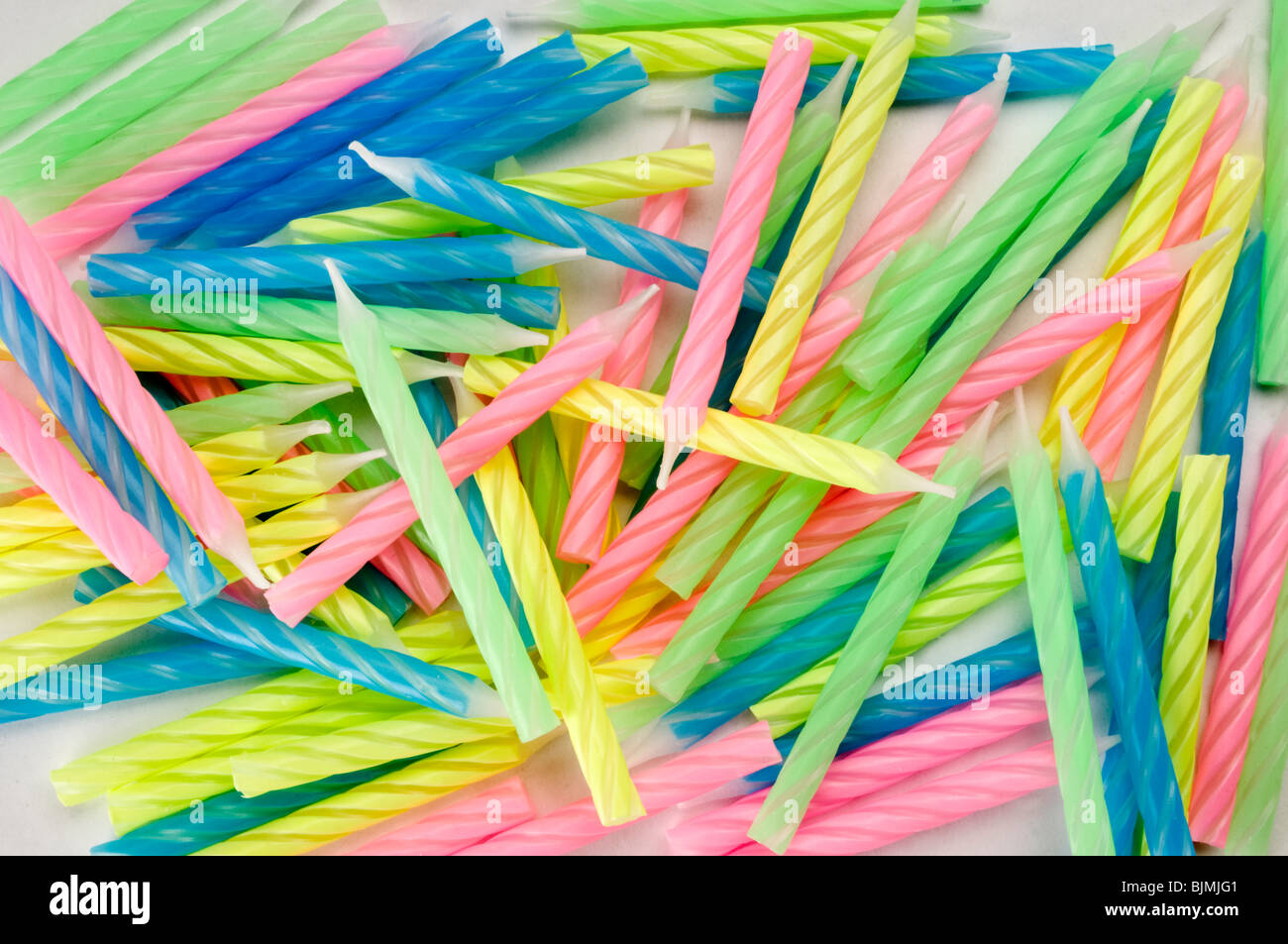 Lit candles and unlit candles hi-res stock photography and images - Alamy