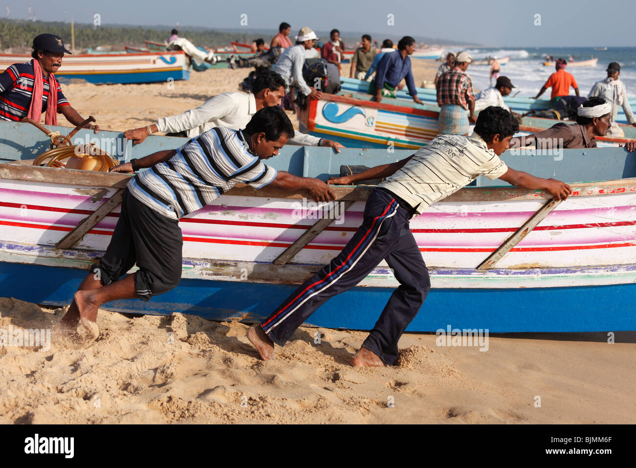Pushing boat hi-res stock photography and images - Alamy