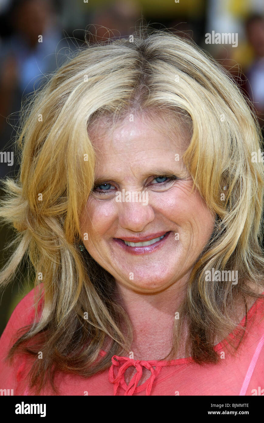 NANCY CARTWRIGHT THE SIMPSONS MOVIE PREMIERE WESTWOOD LOS ANGELES USA ...