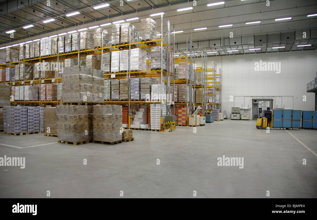 High rack storage area hi-res stock photography and images - Alamy