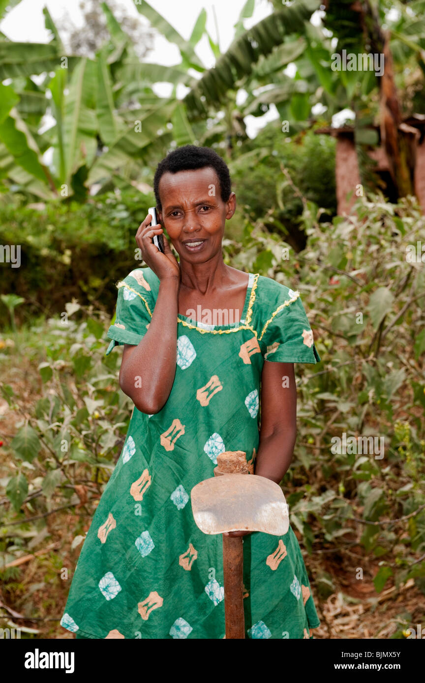 Person with mobile africa country hi-res stock photography and images ...