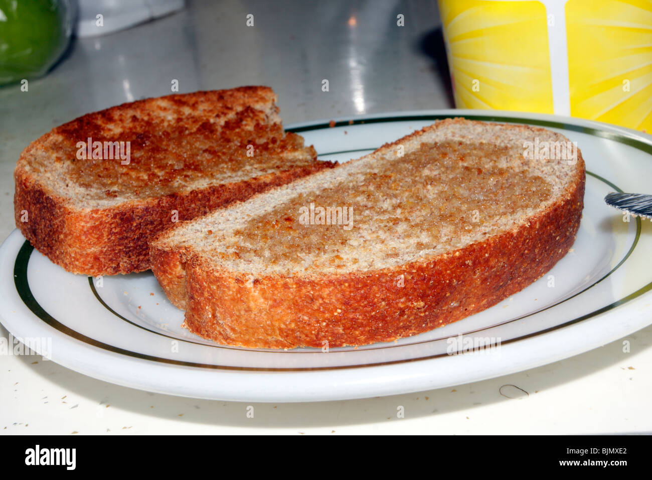 Whole wheat toast hi-res stock photography and images - Alamy
