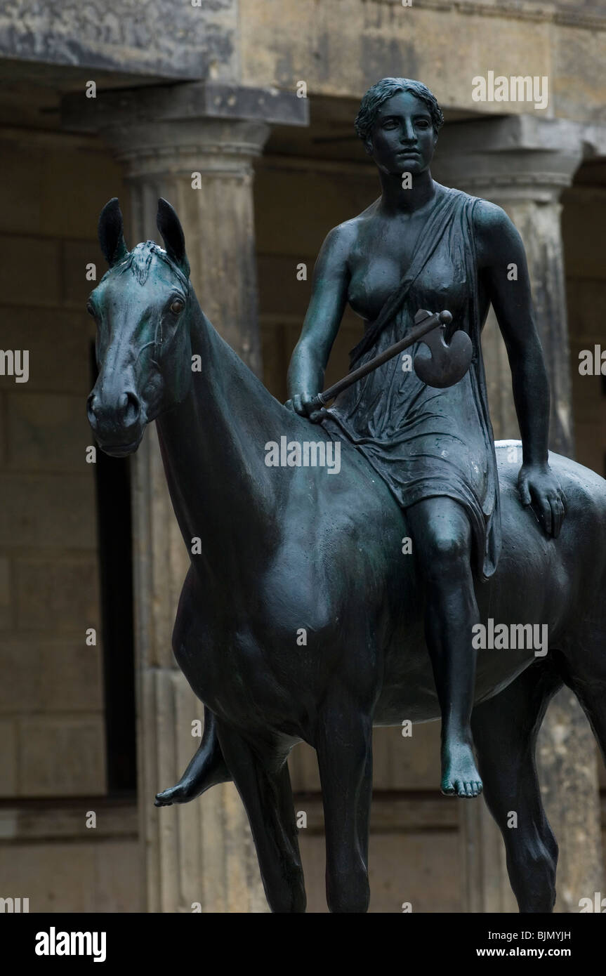 Statue outside neues museum museum hi-res stock photography and images ...