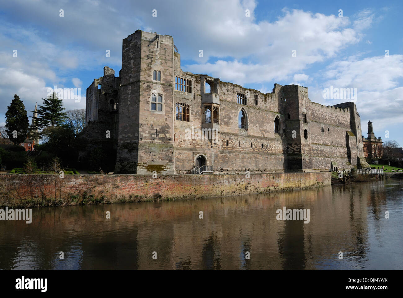 Newark Castle, Newark-upon-Trent, Nottinghamshire, England Stock Photo ...