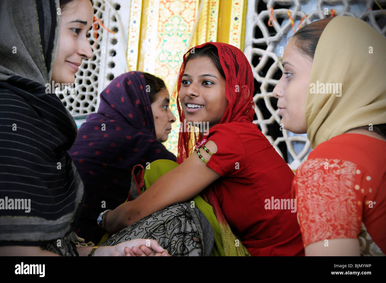 Muslim girls in Delhi, India Stock Photo - Alamy