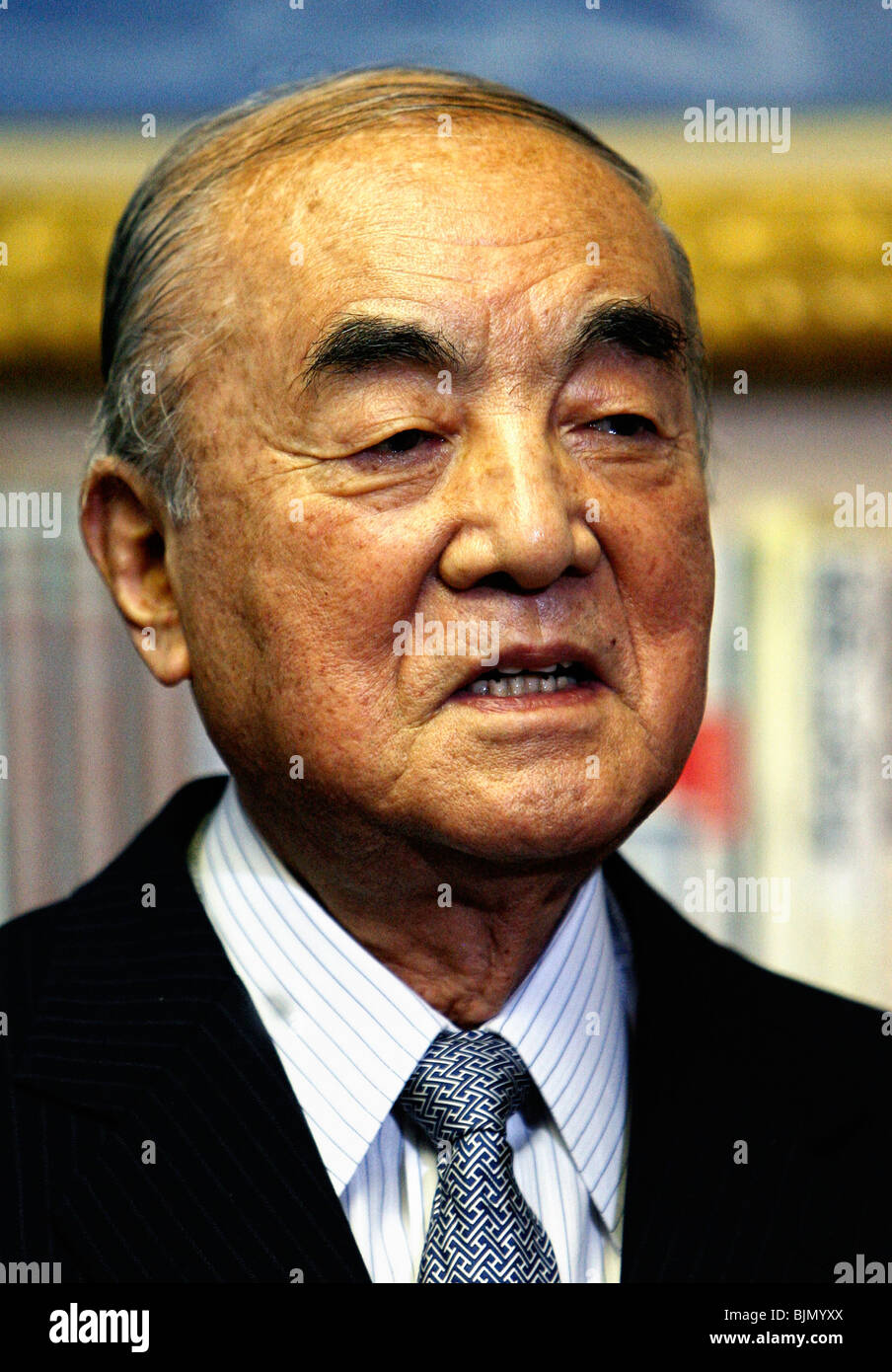 Former Japan prime minister Yasuhiro Nakasone Stock Photo - Alamy