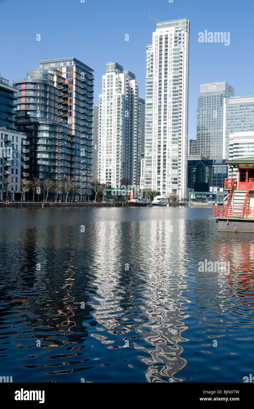 Pan peninsula canary hi-res stock photography and images - Alamy