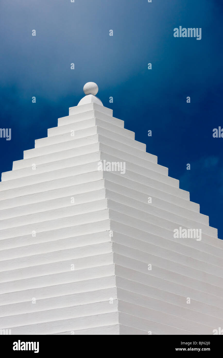 Stepped roof hi-res stock photography and images - Alamy
